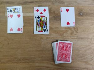 The 3 piles card trick explained: Easy magic trick tutorial